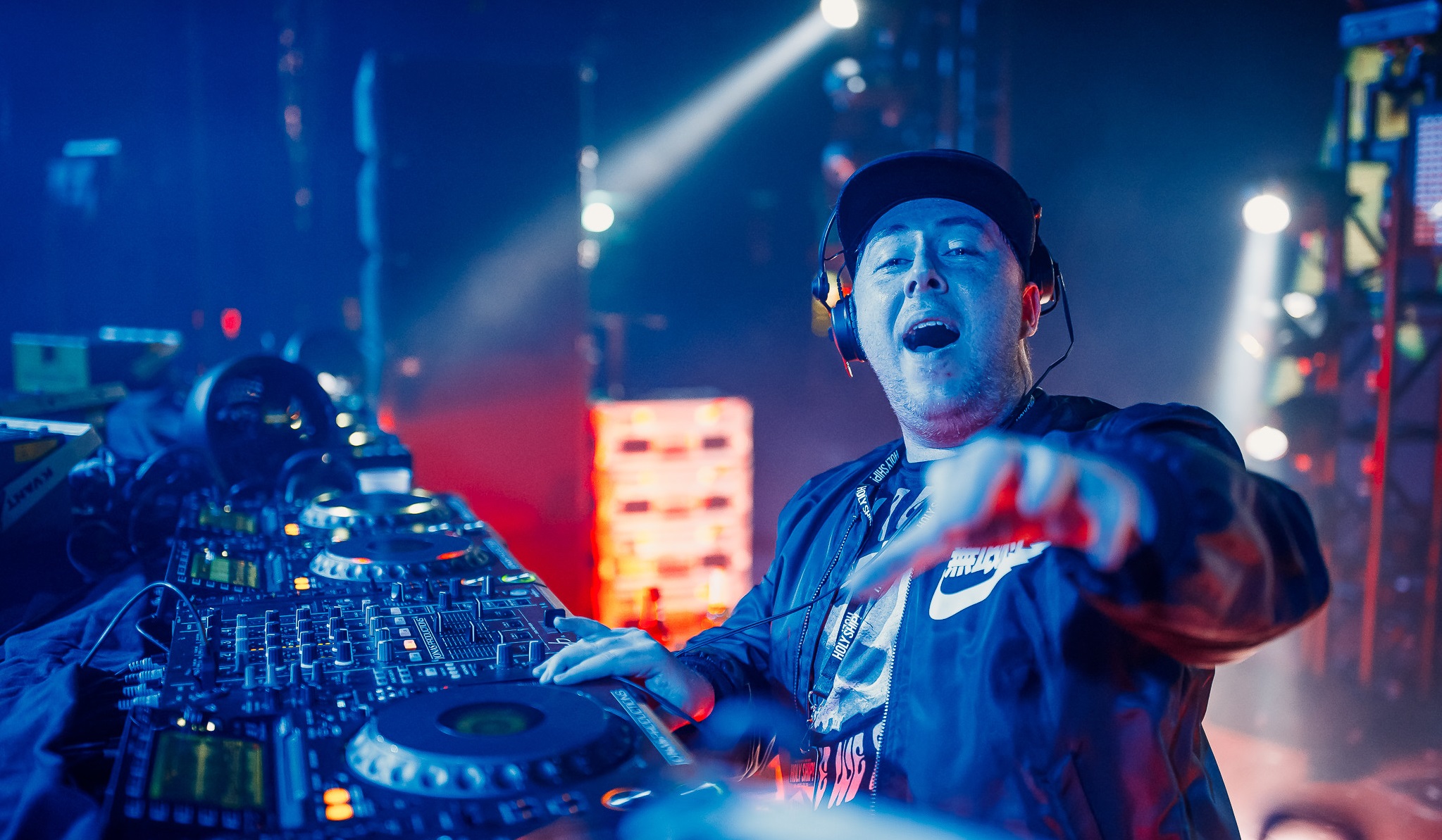 Kill The Noise Shares “Don’t Look Back” From Forthcoming Album