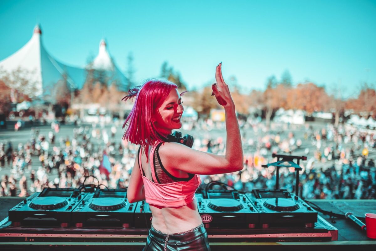 Power Through The Week With Blossom's "Full Bloom Mix 2022"