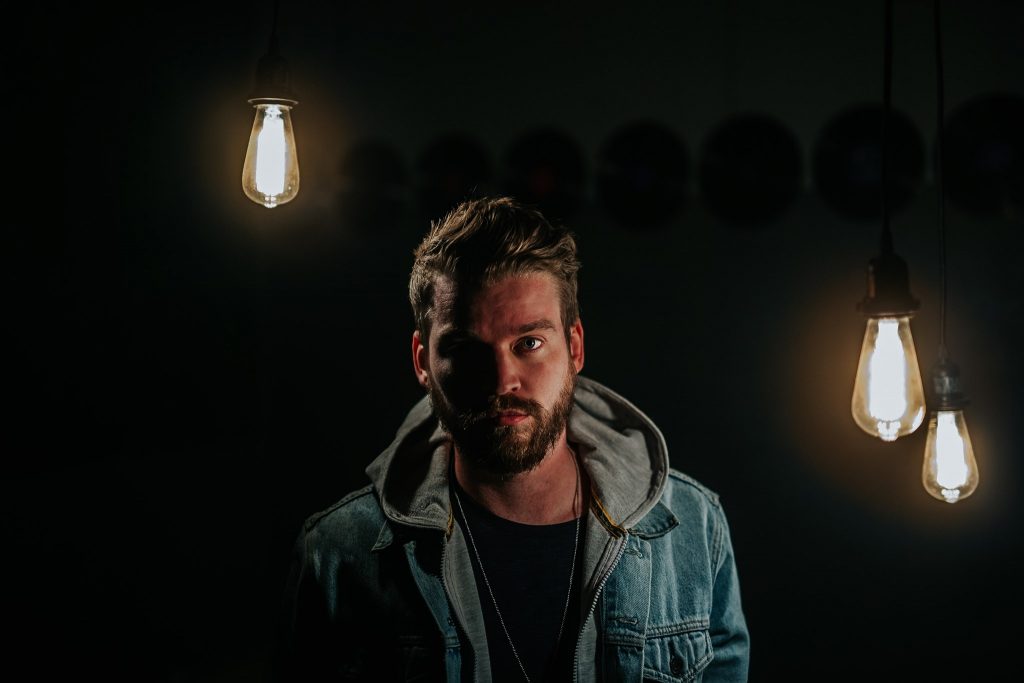 Conro Unveils First New Single of 2022, "find u."