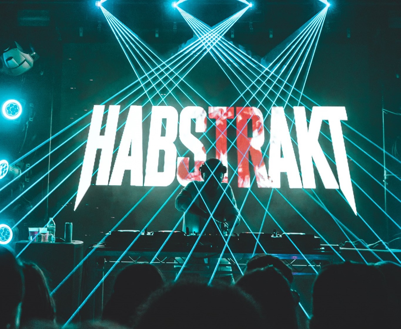 Habstrakt Joins Forces With Nitepunk With “Point”