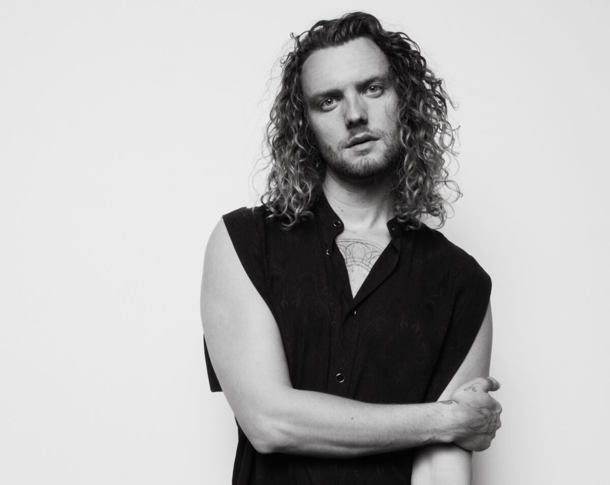 Thomas Jack Makes Triumphant Return With "Sandman"