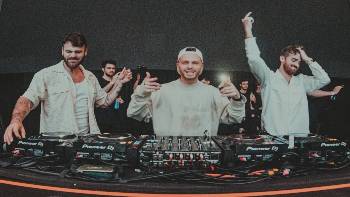The Chainsmokers Join Forces With Cheyenne Giles For "Make Me Feel"