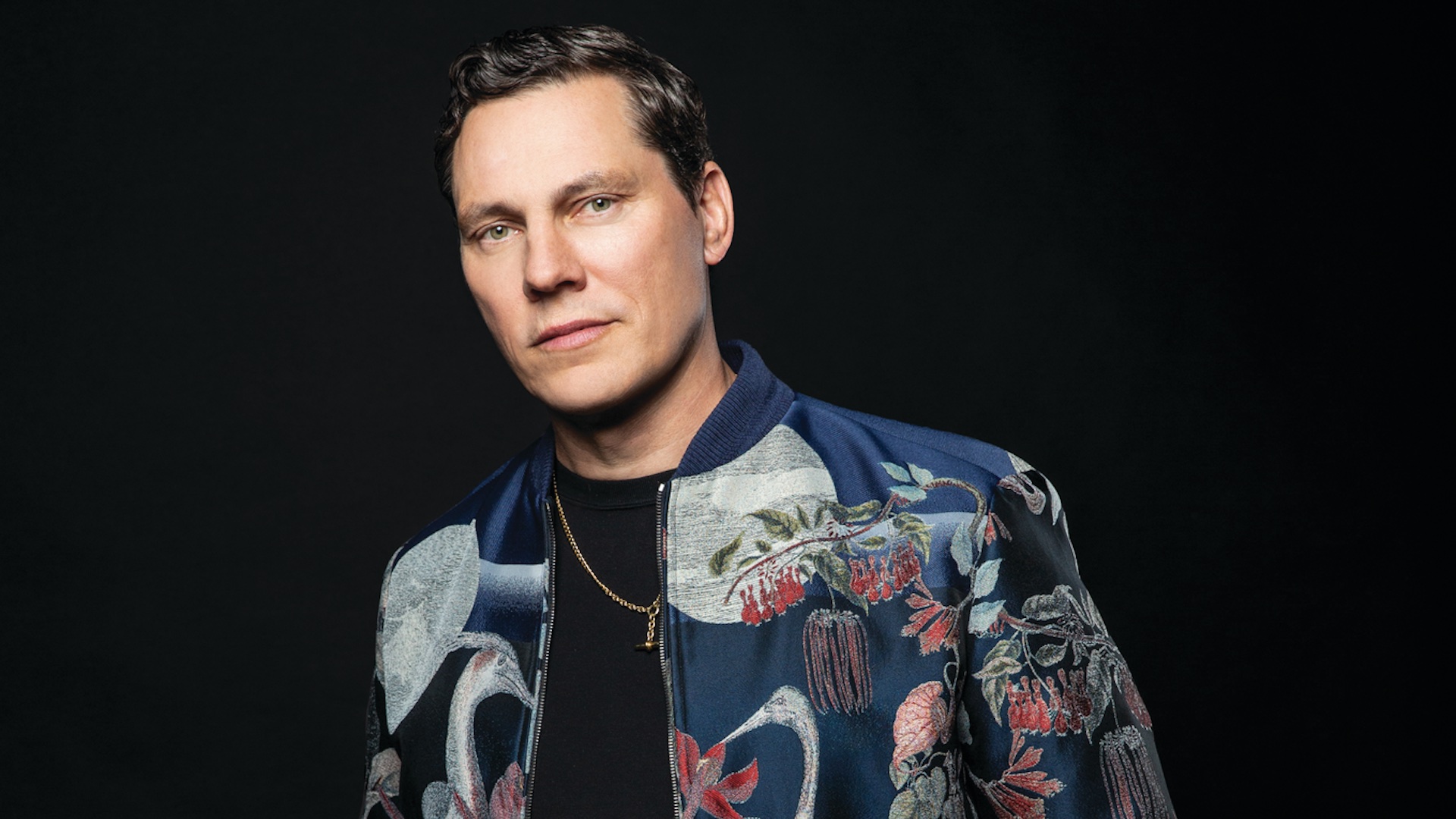 Tiësto Reveals Official Remix of HBO®’s 'The White Lotus' Theme With ...
