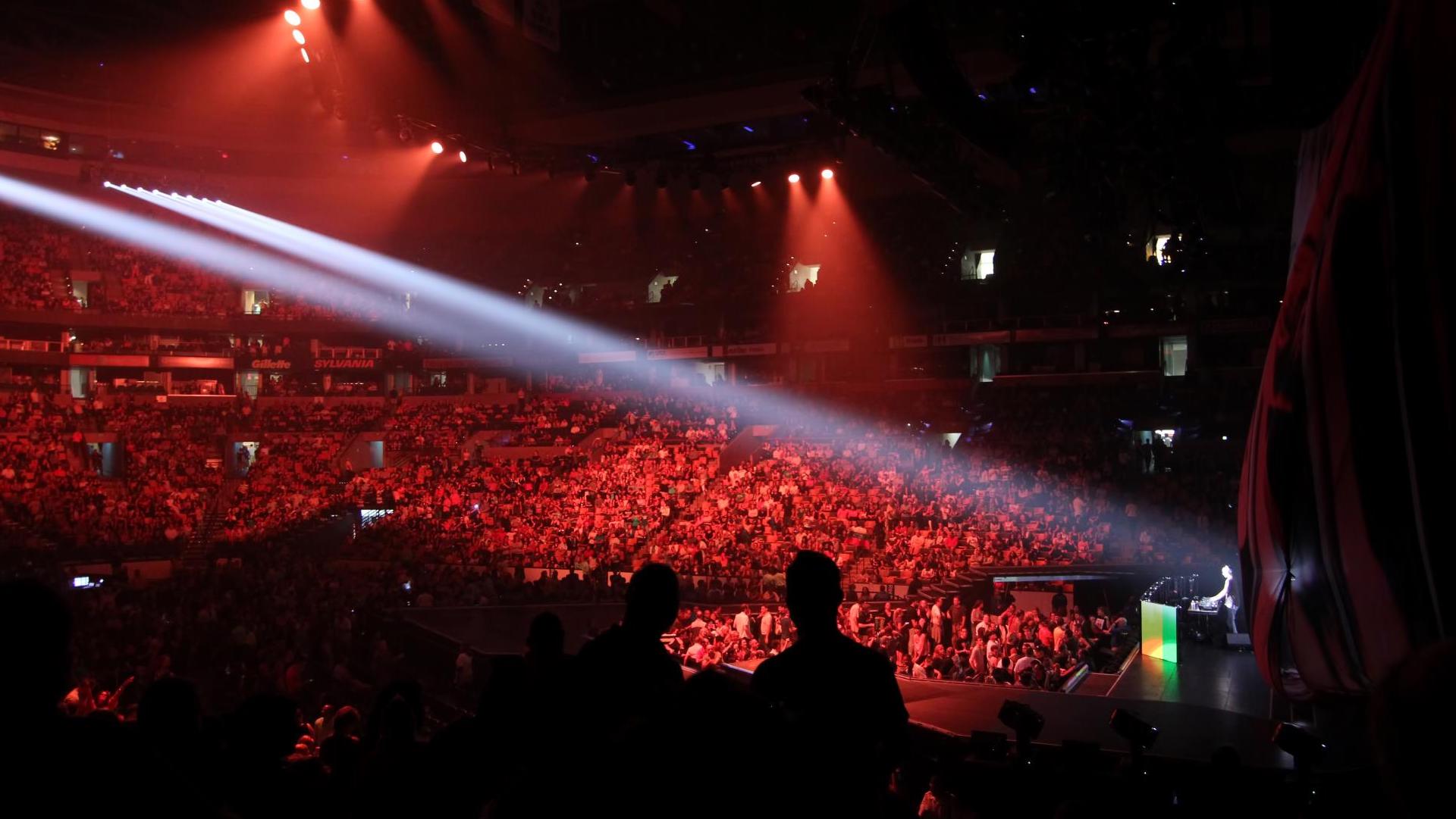 Joe Bermudez & Amanda Brigham Drop "Cinderella" (Official Music Video ...