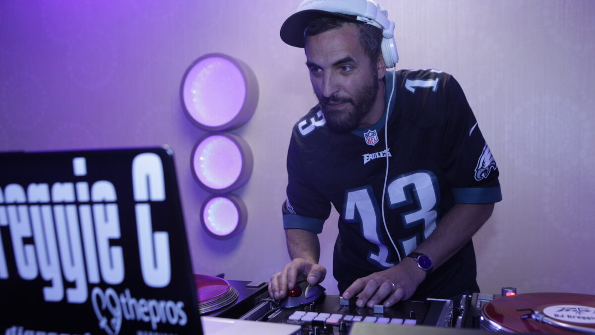 Mobile DJ Profile: Philly’s Greg Curran — DJ Life Magazine