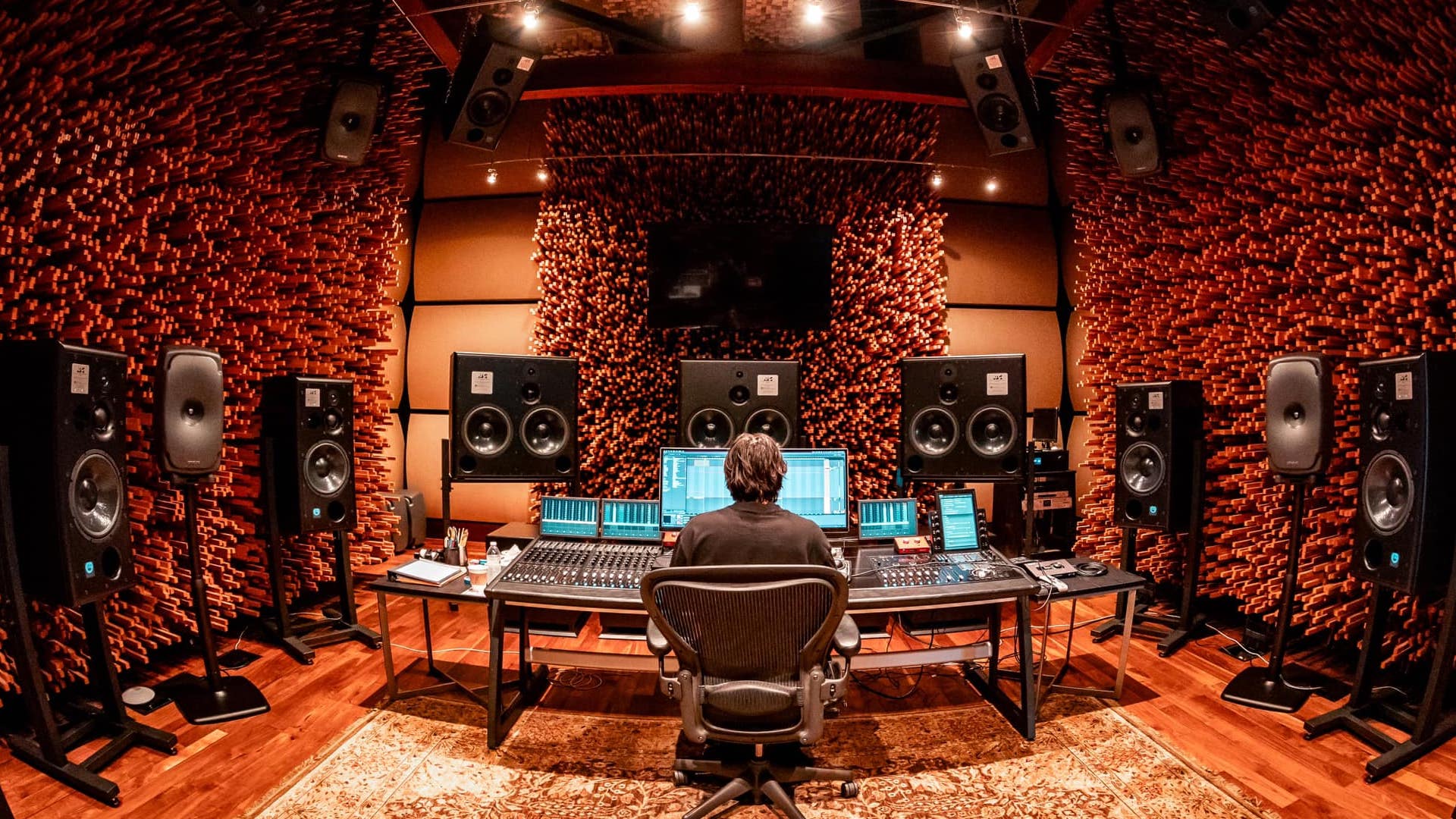 Apashe Drops 14-Track ‘Antagonist’ LP on Nov. 24 — DJ LIFE Magazine