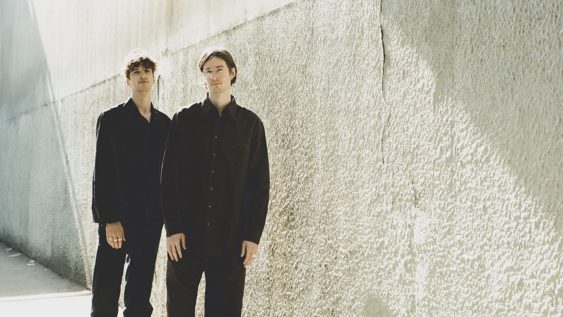 TWO LANES Unleashes Latest Single, “Sign” — DJ LIFE Magazine